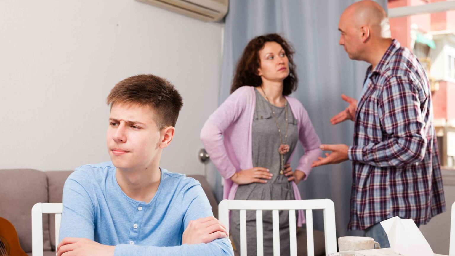 9 Signs Your Child is Insecure (and How to Help Them) – Mom Whisper