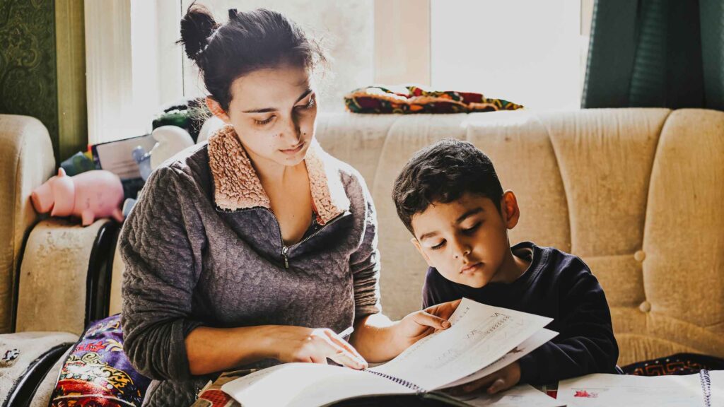 10 Proven Strategies to Teach Your Child Patience – Mom Whisper