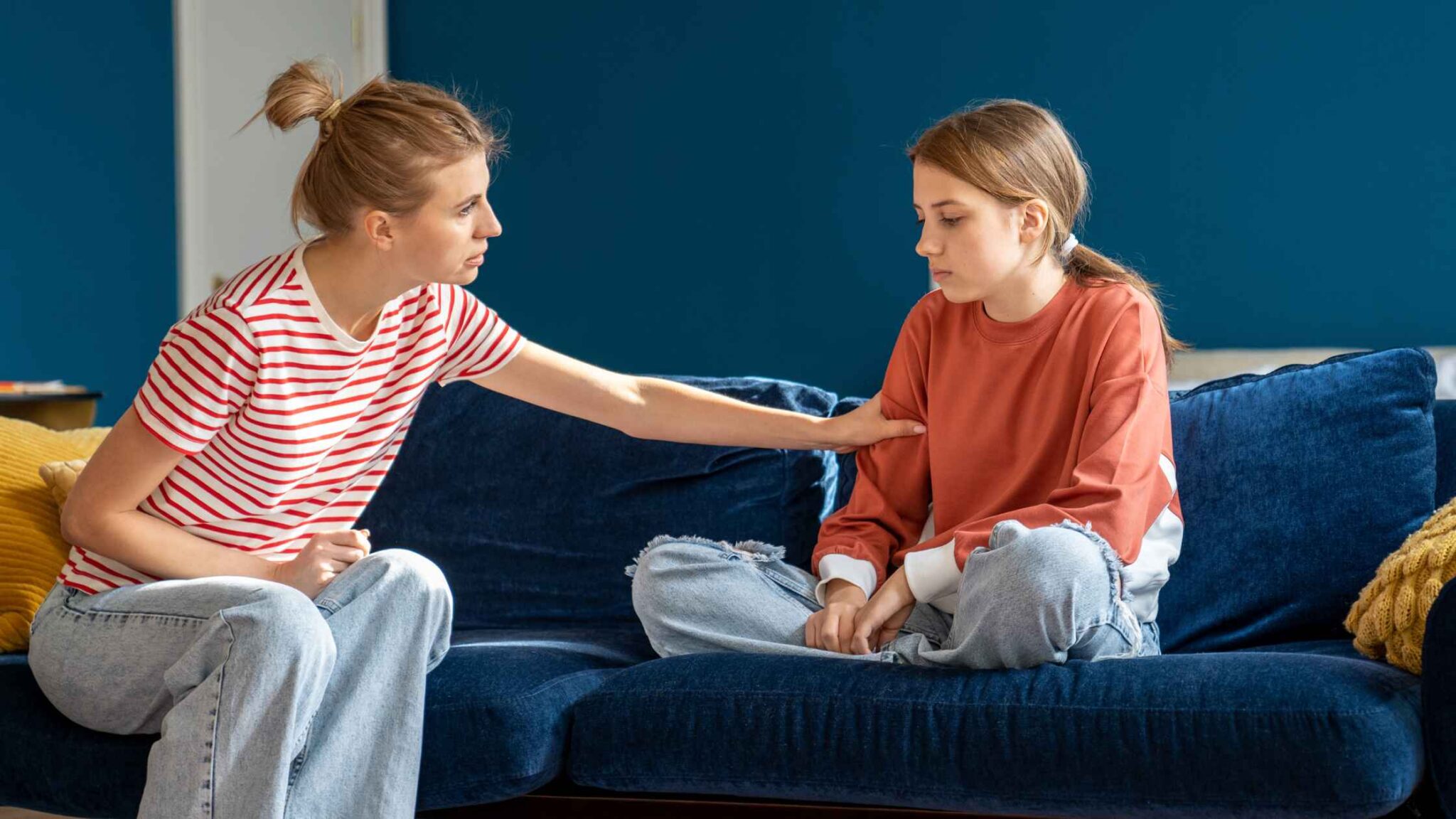 How to Teach Your Teenager Respect: Expert Strategies for Parents – Mom ...