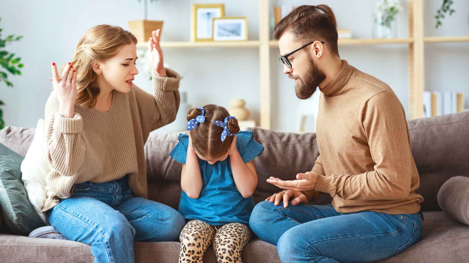 Recognizing Signs of Bad Parenting: A Comprehensive Guide – Mom Whisper